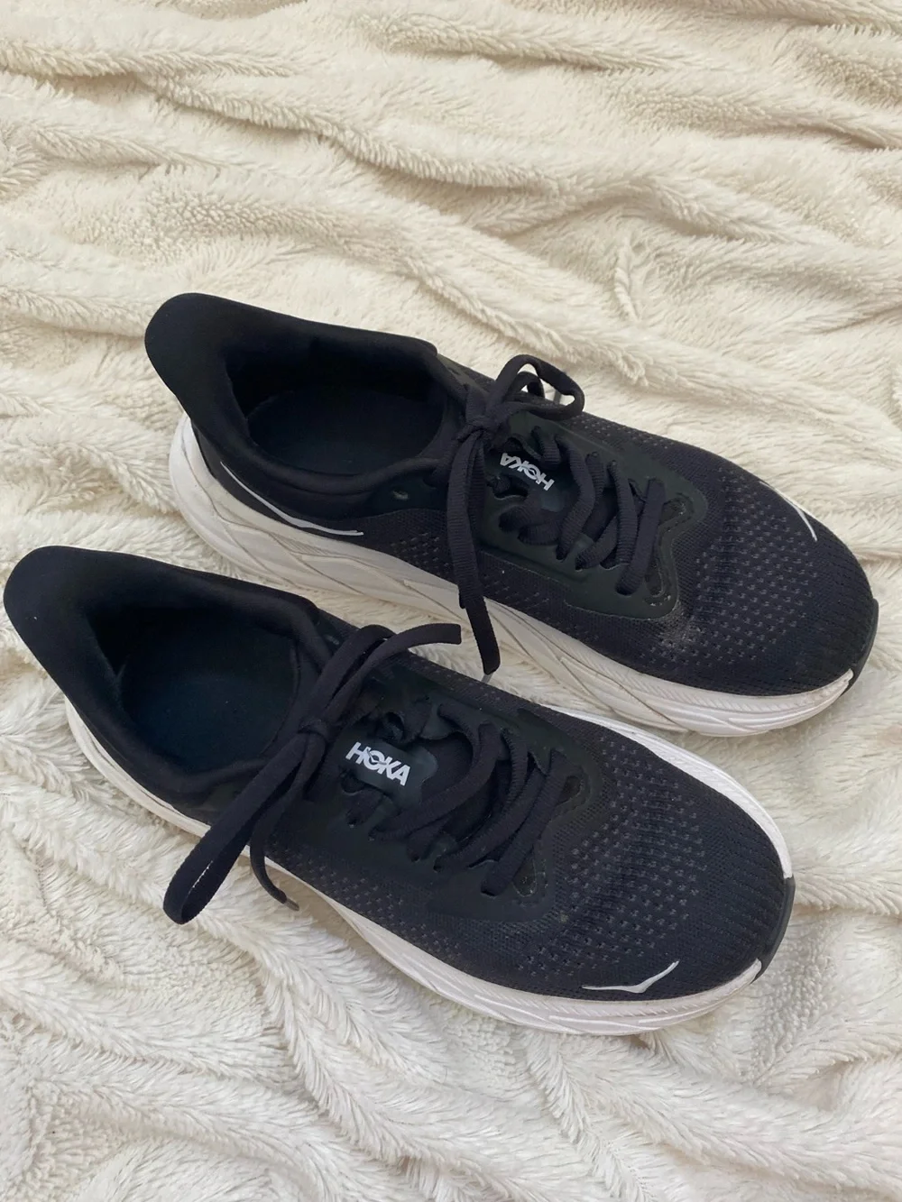 Hoka | Shoes | Hoka Arahi 7 Running Shoes Blackwhite Sneakers Sz 6b ...